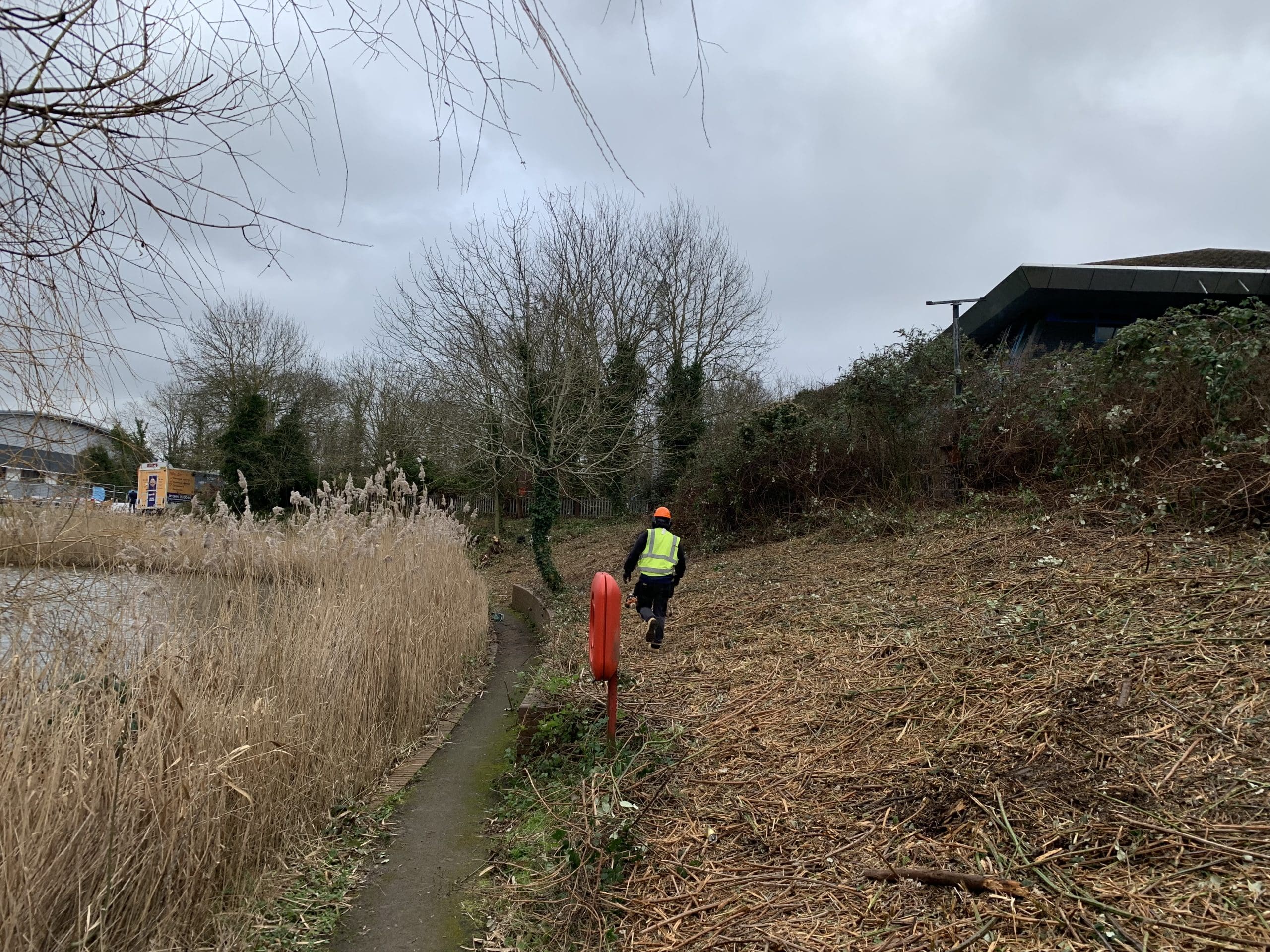 BID funded improvements underway at Farleymoor Lake - Bracknell BID