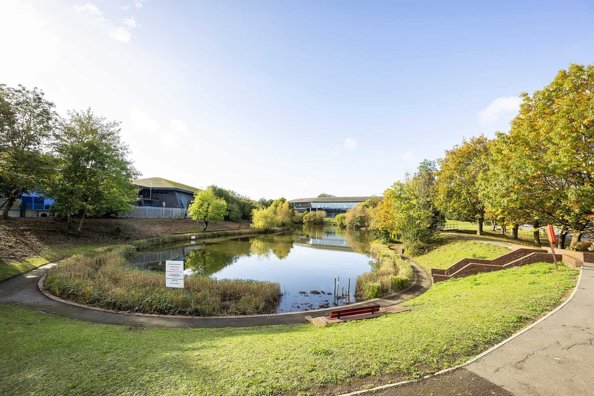 Farleymoor Lake - Bracknell BID
